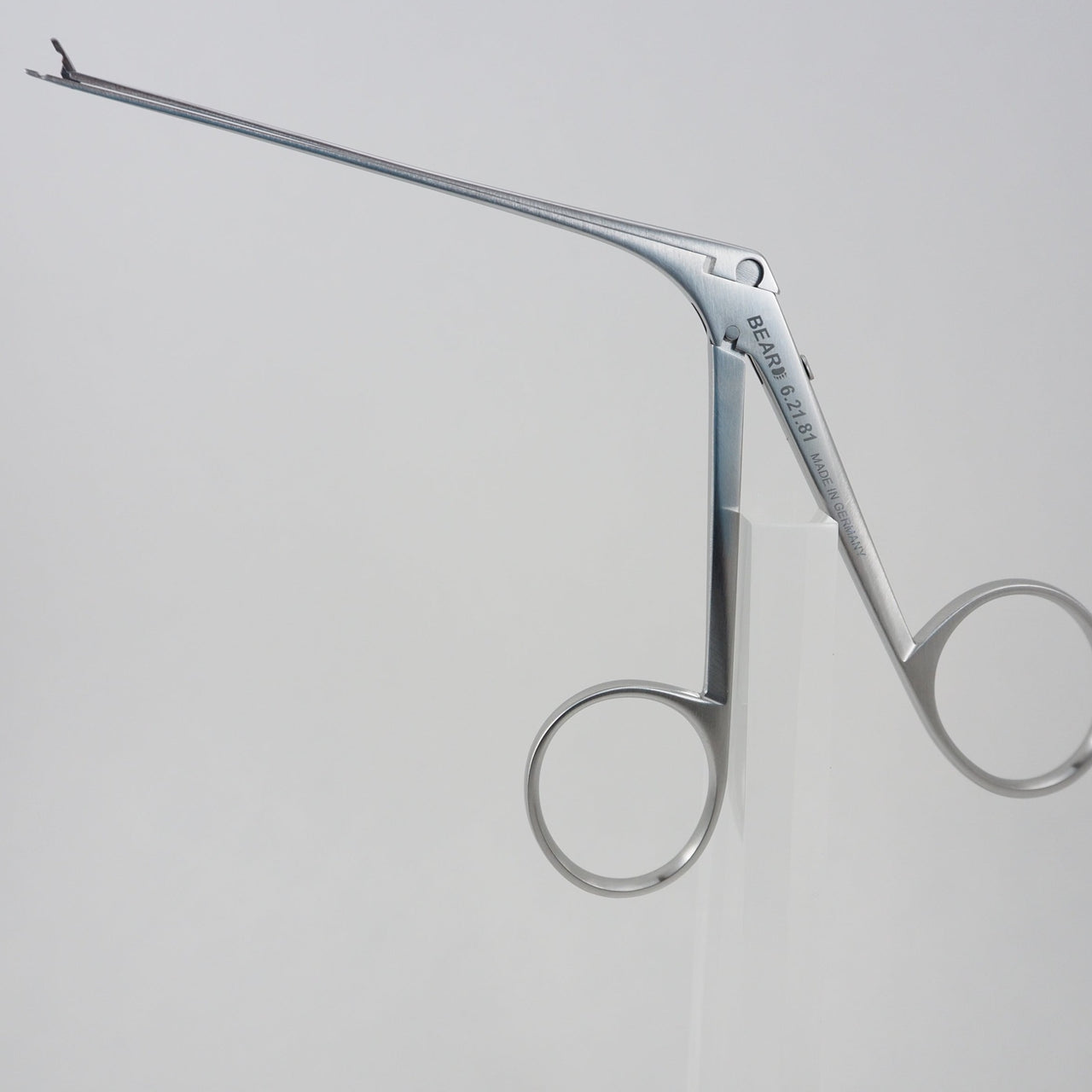 Micro Cup Forceps, 0.6mm, Oval, Straight - BEAR-ENT