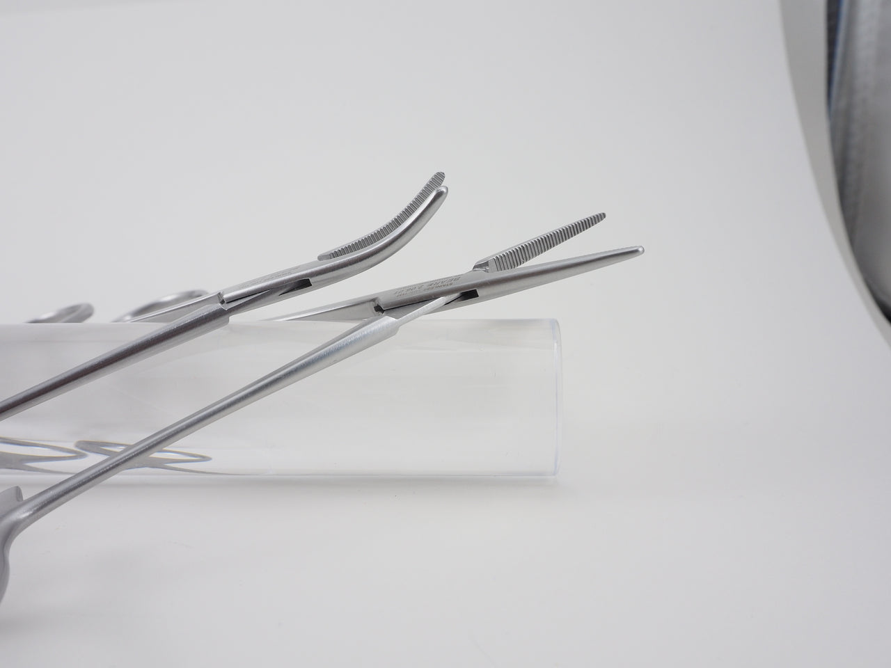 Halstead-Mosquito Hemostatic Forceps Curved & Straight - BEAR ENT ...